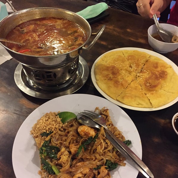 Phuket Thai Resto - Thai Restaurant