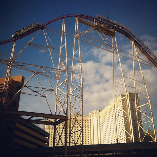Photos at The Big Apple Roller Coaster - The Strip - 166 tips from ...