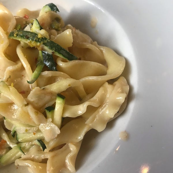 Bacari PDR - Playa del Rey - 6805 Vista del Mar Ln