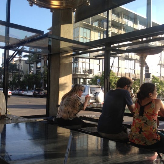 UnderBelly - Gastropub in Little Italy