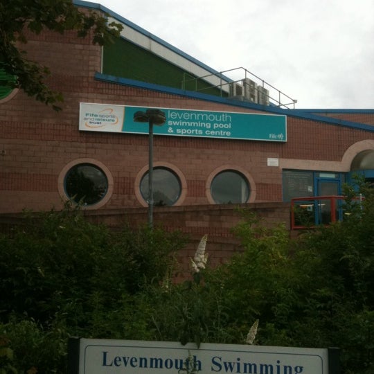 Levenmouth Swimming Pool - Swimming Pool