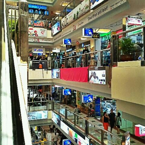 Mal Ambasador - Shopping Mall in Setiabudi