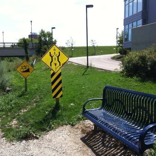 UWM RiverView Residence Hall - Riverwest - Milwaukee, WI