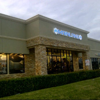 Mainland Skate & Surf - Board Store in Mooney