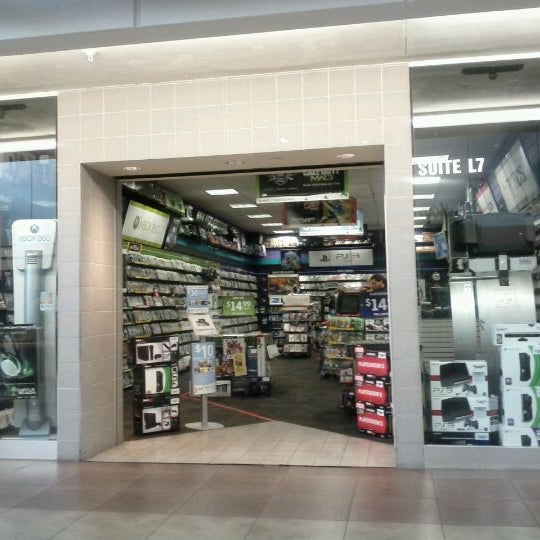 GameStop - Phoenix, AZ