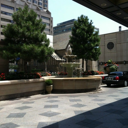 Park Hyatt Toronto (Now Closed) - Hotel in Toronto