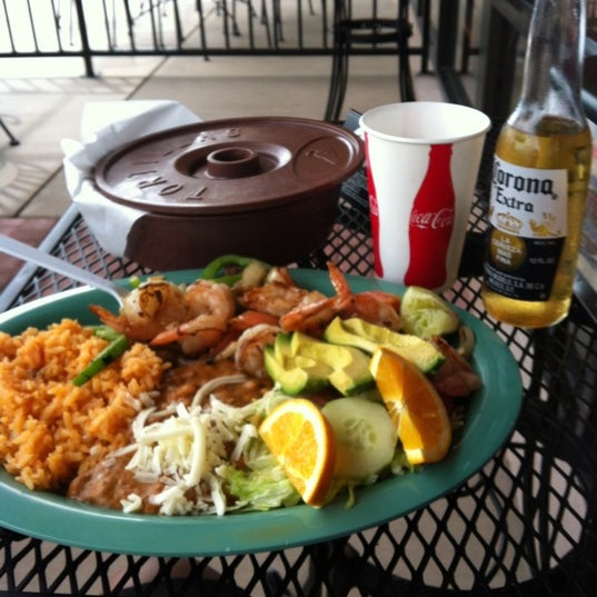 La Fiesta Taqueria - Mexican Restaurant