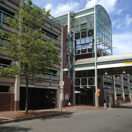 MBTA Lynn Central Square Station - Lynn, MA