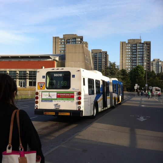 UBC Bus Loop - 버스 터미널