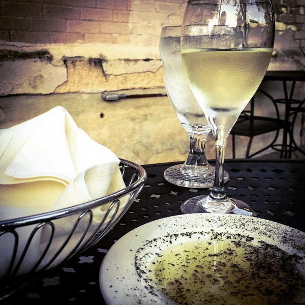 Bellini Italian Restaurant (Now Closed) - Italian Restaurant in Madison