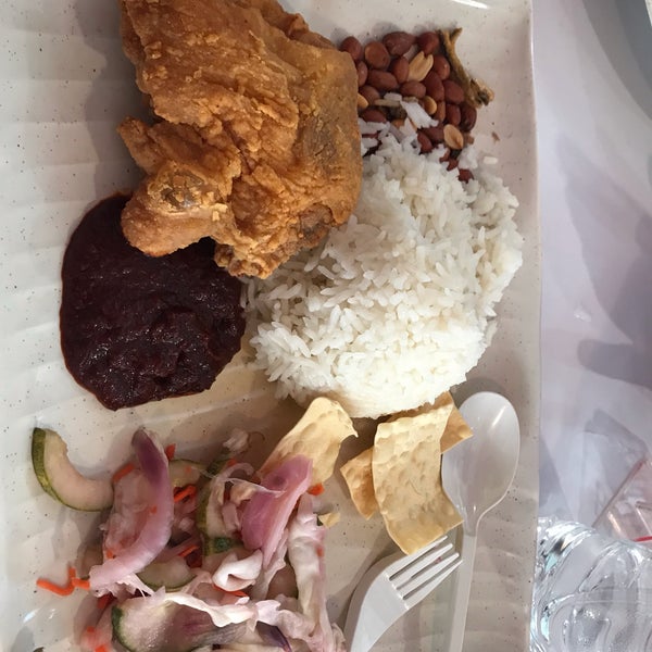 Marrybrown Labuan - Fast Food Restaurant in Labuan Town Center