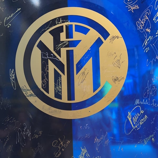 Inter Store Milan - Duomo - Galleria Passarella 2