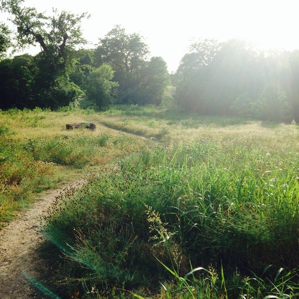 Twelve Hills Nature Center - Park in Dallas