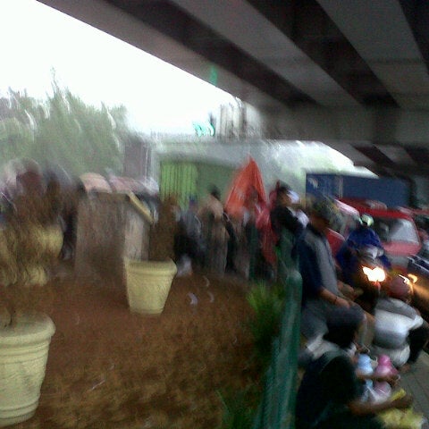 Terminal Bayangan Pasar Rebo (Now Closed) - Ciracas - 11 tips