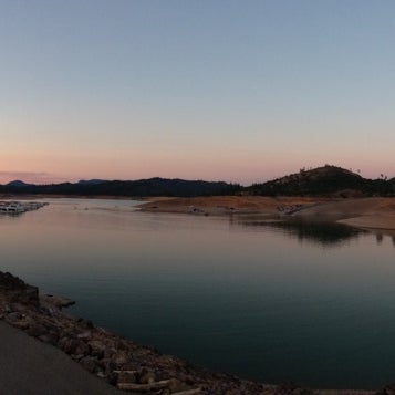 Lake Shasta - 14 tips from 3273 visitors