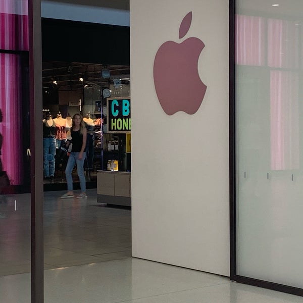 Apple Arrowhead - Glendale, AZ