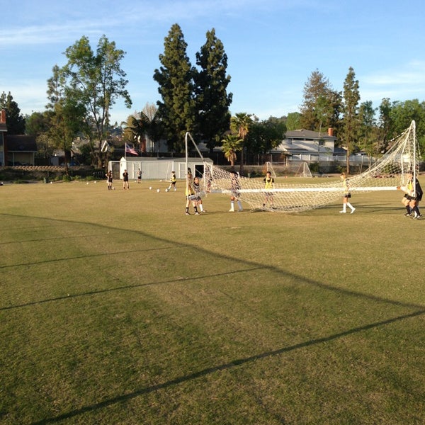 Photos at Hillview High School - 1 tip