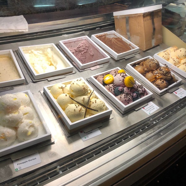 Market Street Buffet - Central Business District - 13 tips from 338 ...