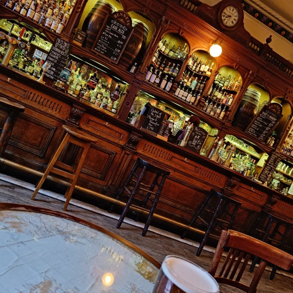 Bennets Bar - Fountainbridge - 8 tips