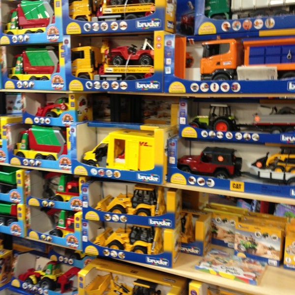 Playthings (Now Closed) - Toy / Game Store