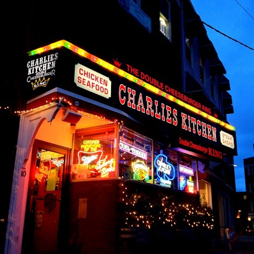 Charlie's Kitchen - Harvard Square - 166 tips