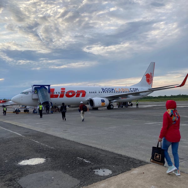 Bandara Dominique Edward Osok (SOQ) - Jl. Basuki Rahmat KM 8