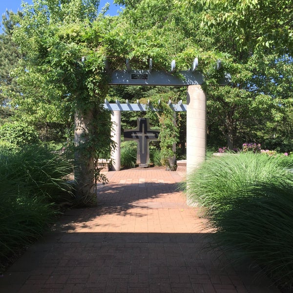 Mercyhurst Preparatory School - High School