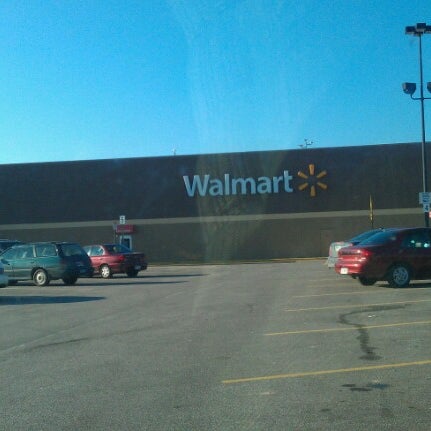 Walmart Supercenter - Big Box Store