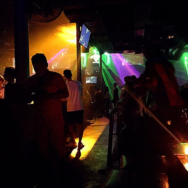 Shelter Club and Lounge - Bandung, Jawa Barat