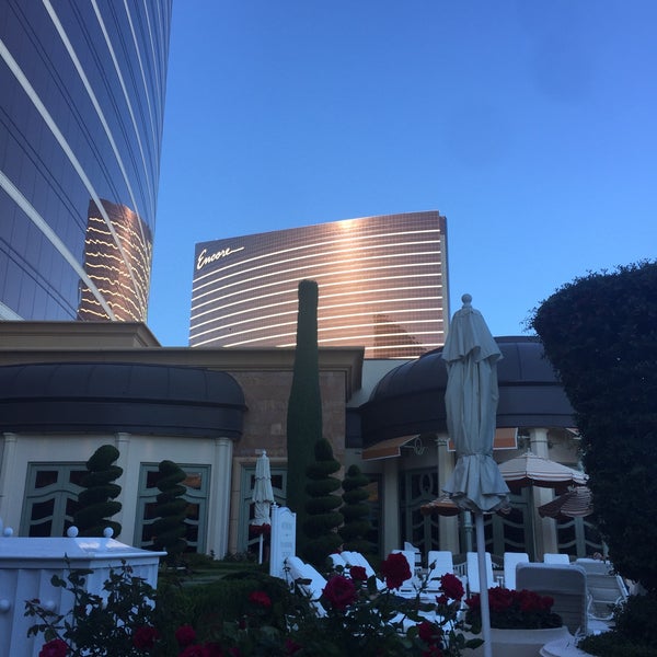 Wynn VIP Pool - Hotel Pool