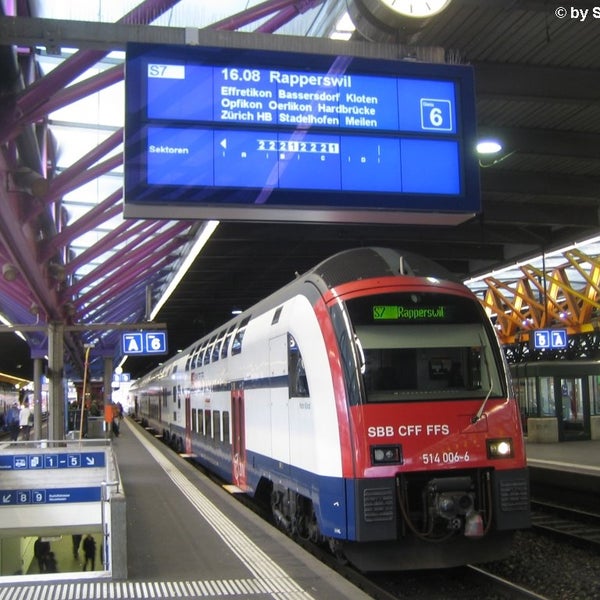 ZVV S-Bahn S7 - Train in Zürich