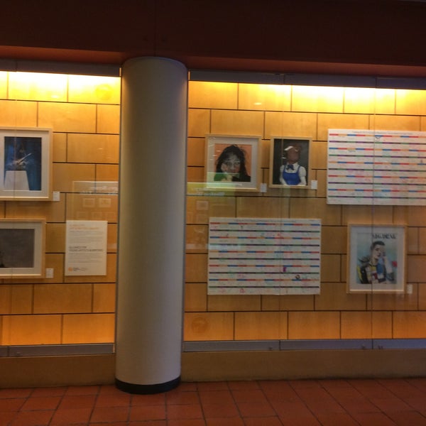 Scholastic Inc. - SoHo - 16 tips from 2969 visitors