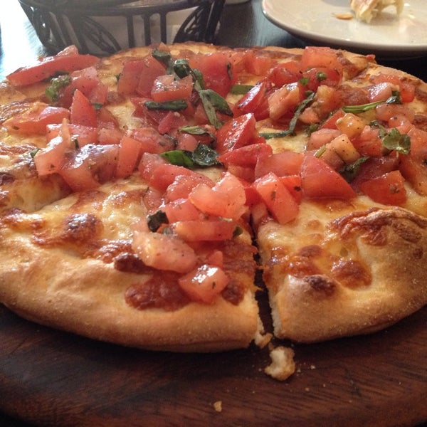 Cosimo's Restaurant and Pizzeria - Italian Restaurant