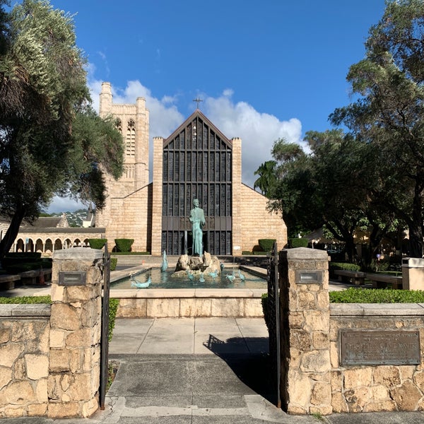 Photos at St. Andrew's Cathedral - Downtown Honolulu - 4 tips