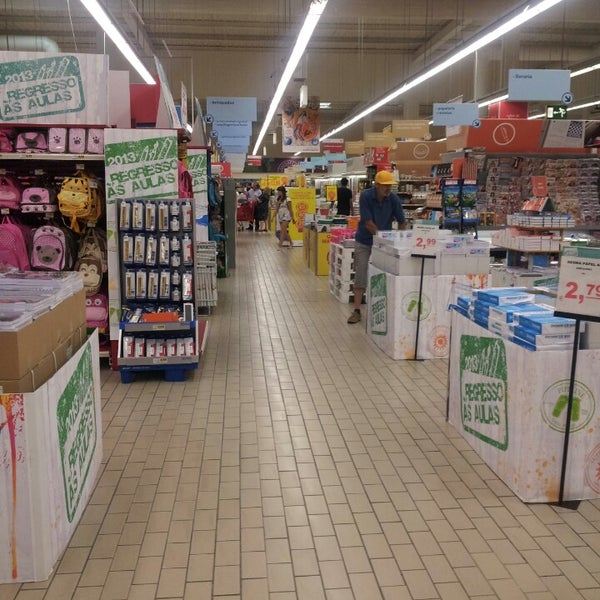 Continente Modelo - Grocery Store