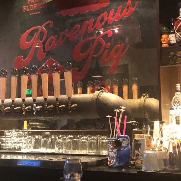 The Ravenous Pig - Gastropub