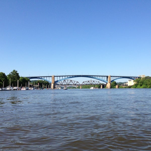 Photos at 40th St. Bridge - 4 tips