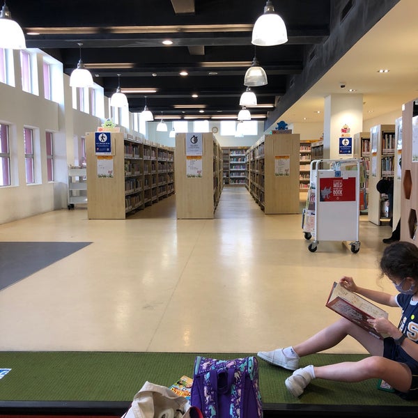 Photos at Toa Payoh Public Library - Toa Payoh - 30 tips