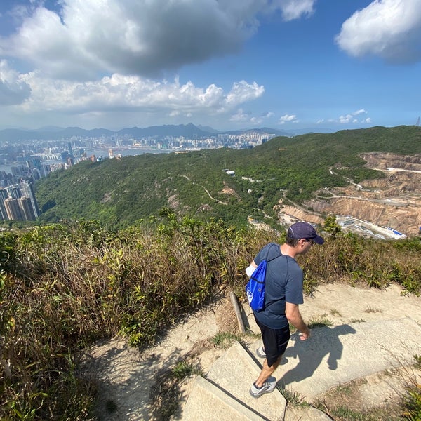 Mount Butler - Mountain in Mt Butler