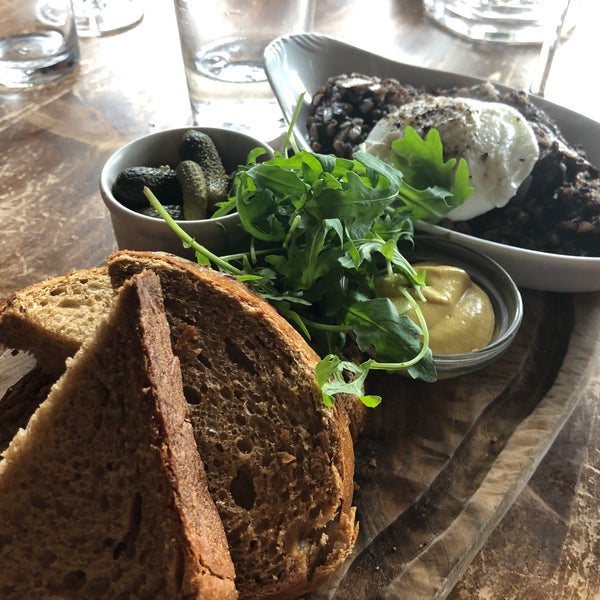 The Halfway Inn - Gastropub