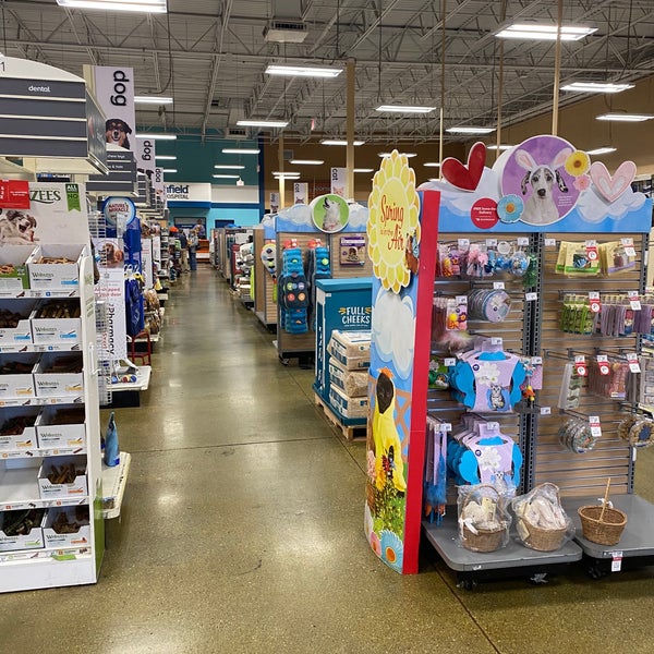 Petsmart Store Interior