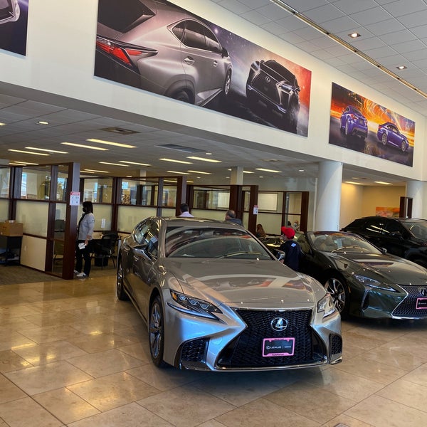 Lexus of Cerritos - 18800 Studebaker Road