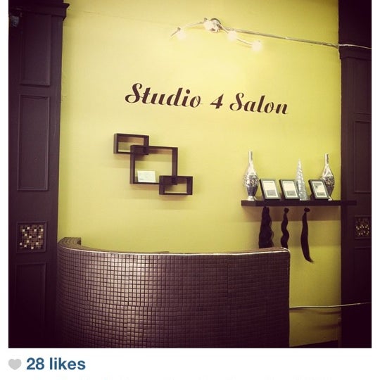 Studio 4 Salon - South Downtown - 1 tip from 21 visitors