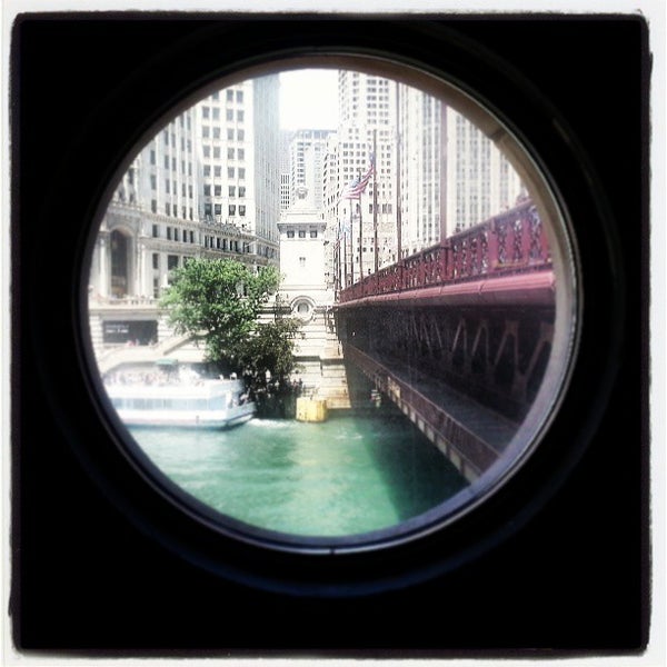 McCormick Bridgehouse & Chicago River Museum - Museum in The Loop