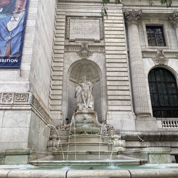 New York Public Library Terrace - Plaza in Midtown East