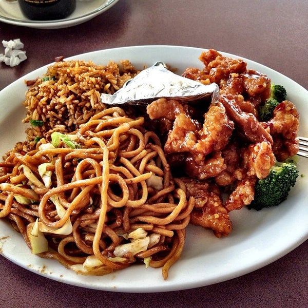Wayne's Wok - Southwestern Sacramento - 1 tip