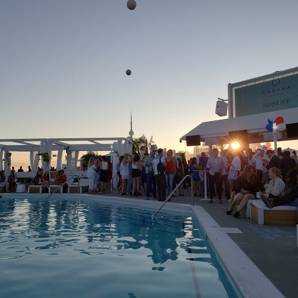 Cabana Pool Bar