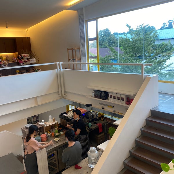 Nuan Café 暖の咖啡館 - Café in Sungai Buloh