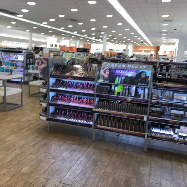 Ulta Beauty - Curbside Pickup Only - 9 tips