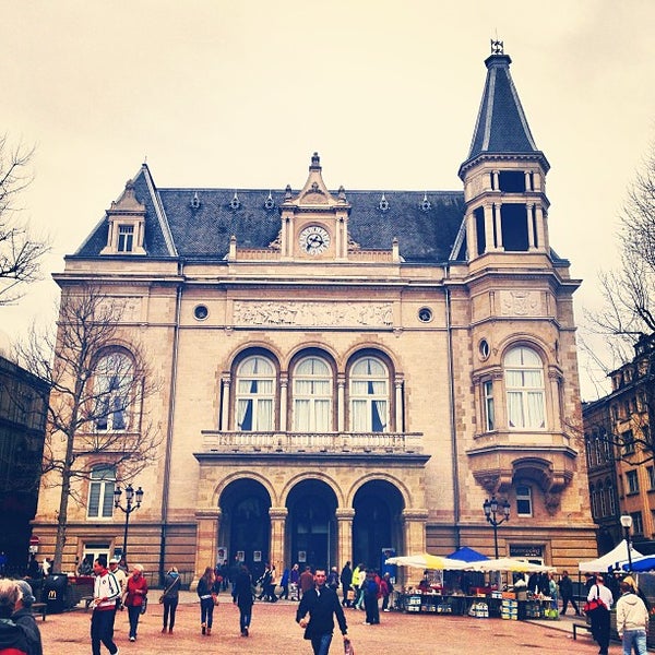 Place d'Armes - Ville-Haute - Place d'Armes